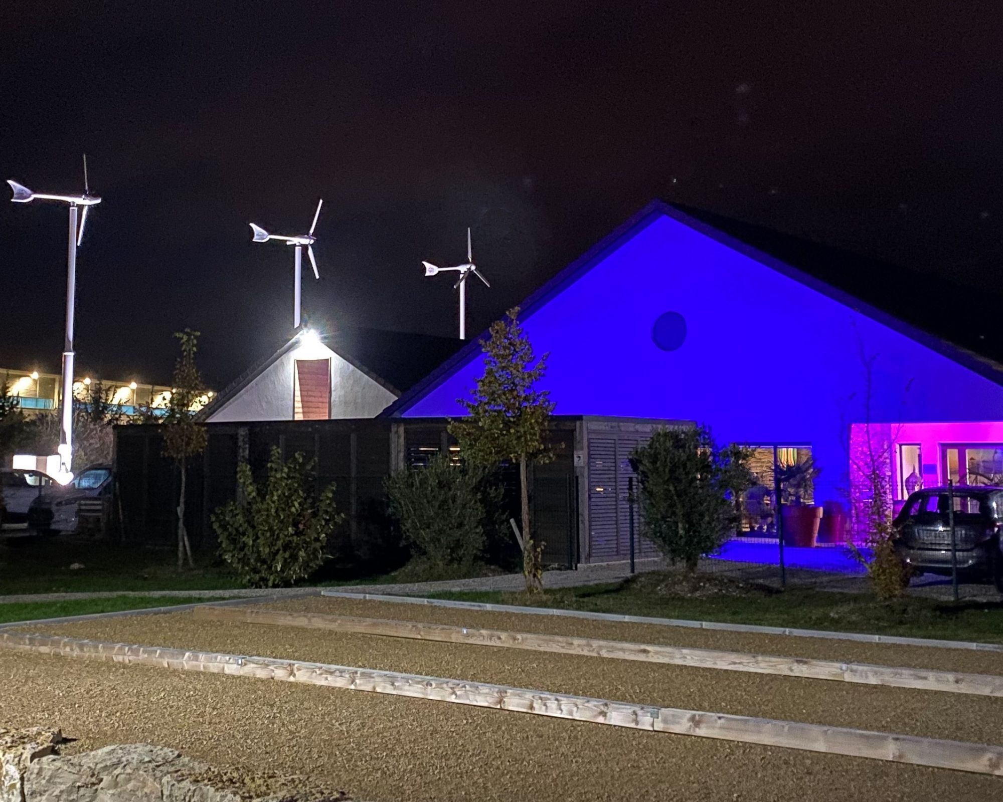 Mât autoportant éoliennes horizontales | DIWATT, Goven (35)